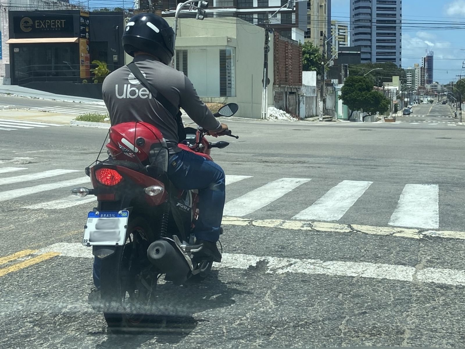 Uber Moto chega a mais 22 cidades no RN - Por dentro do RN