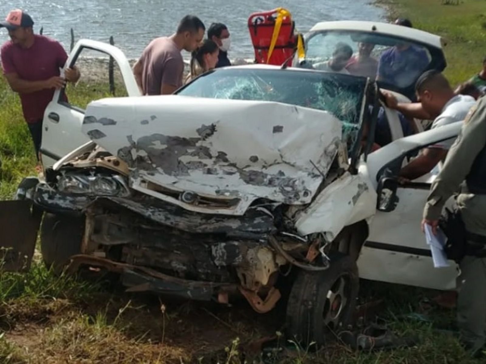 Acidente entre dois carros em Touros deixa um morto e sete feridos - Por dentro do RN